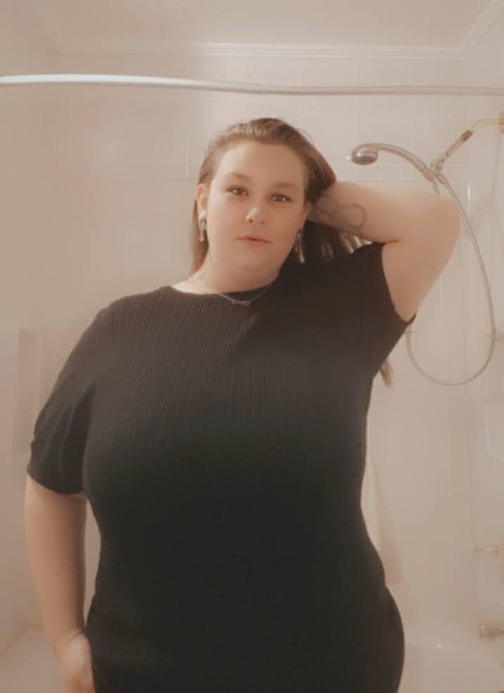 Sexy Bbw Even Though Im Clothed 🥰 Scrolller