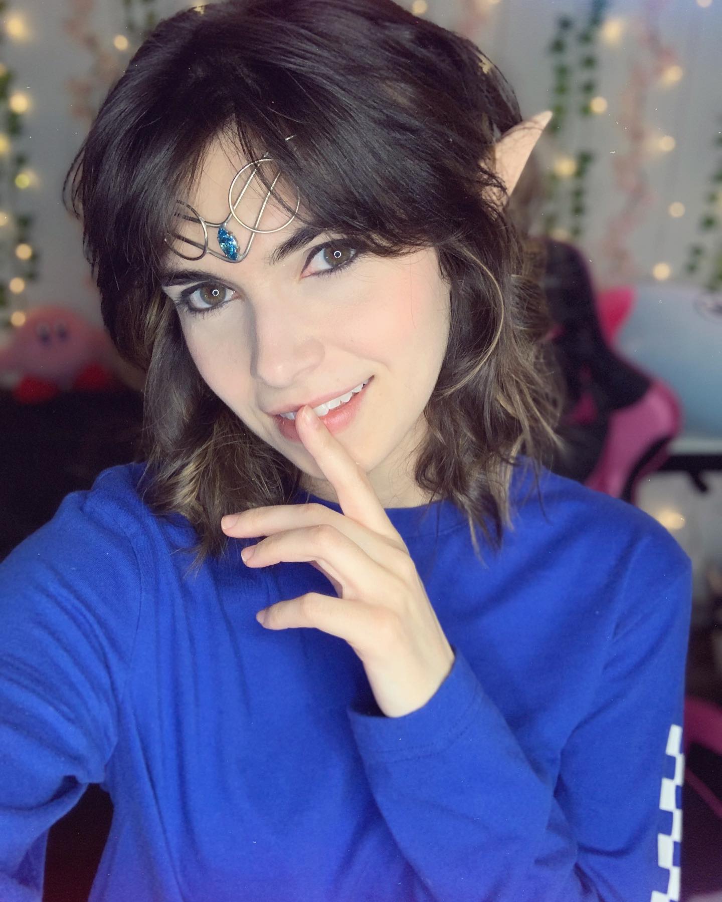 Sexy Elf 😍 Scrolller