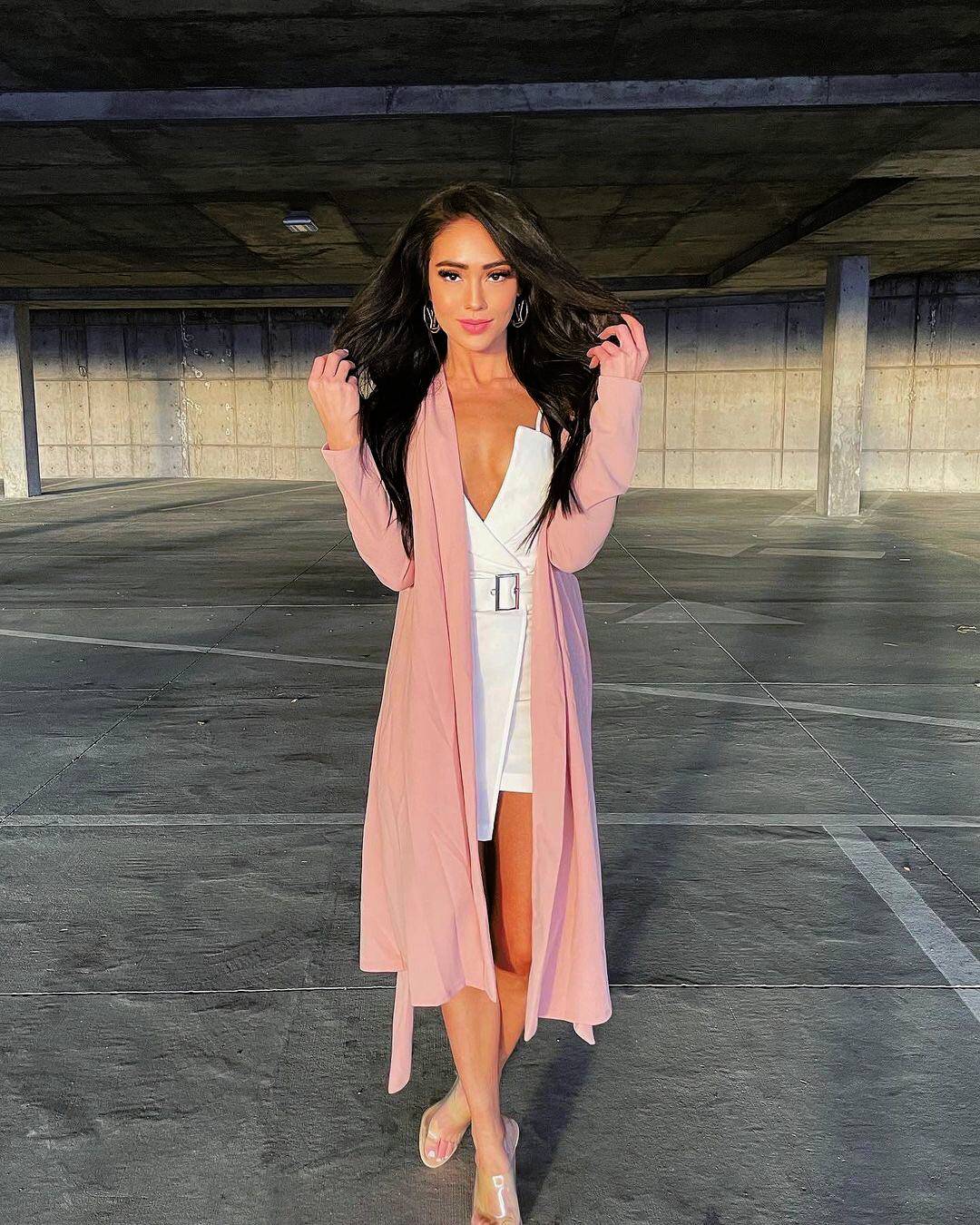 Sexy Jade | Scrolller