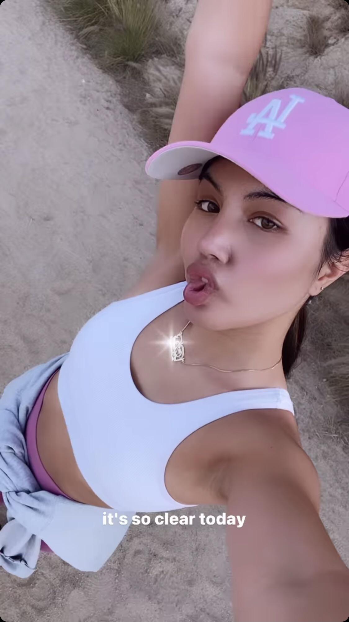 Sexy Jayka Noelle | Scrolller