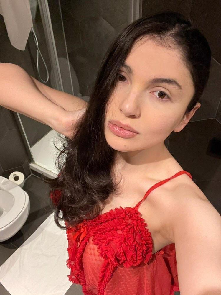 Cute for spooning ? | Scrolller