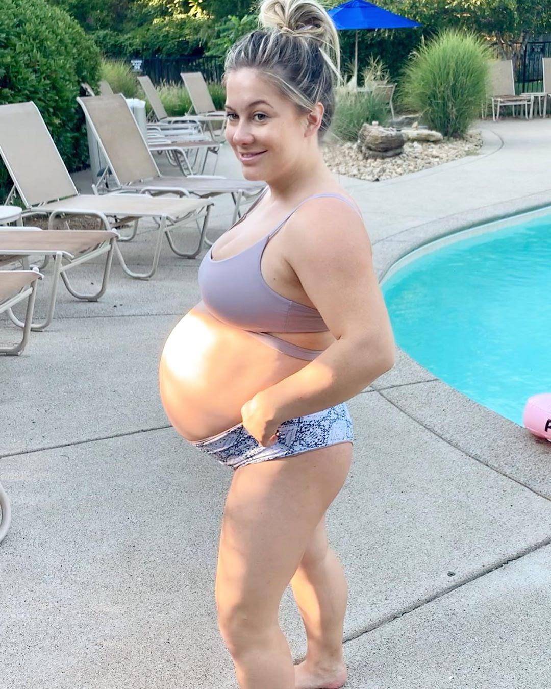 Shawn Johnson | Scrolller