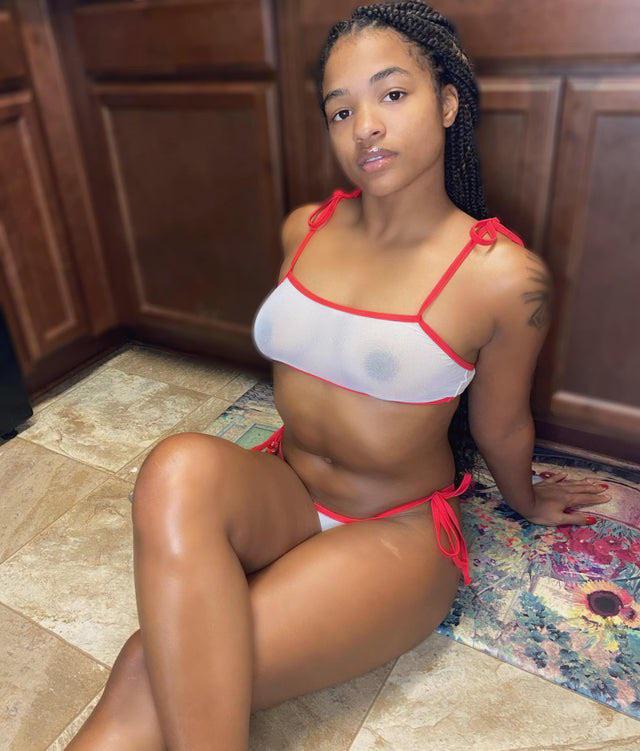 She bad Af 😍 | Scrolller