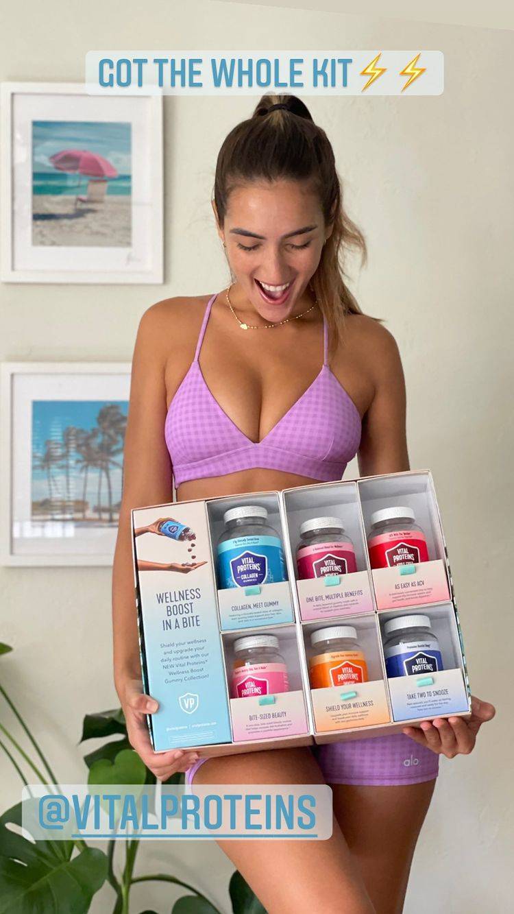 She got the whole kit | Scrolller