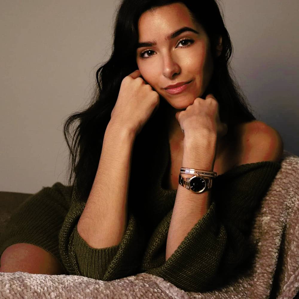 She Has The Face of an Angel! | Scrolller