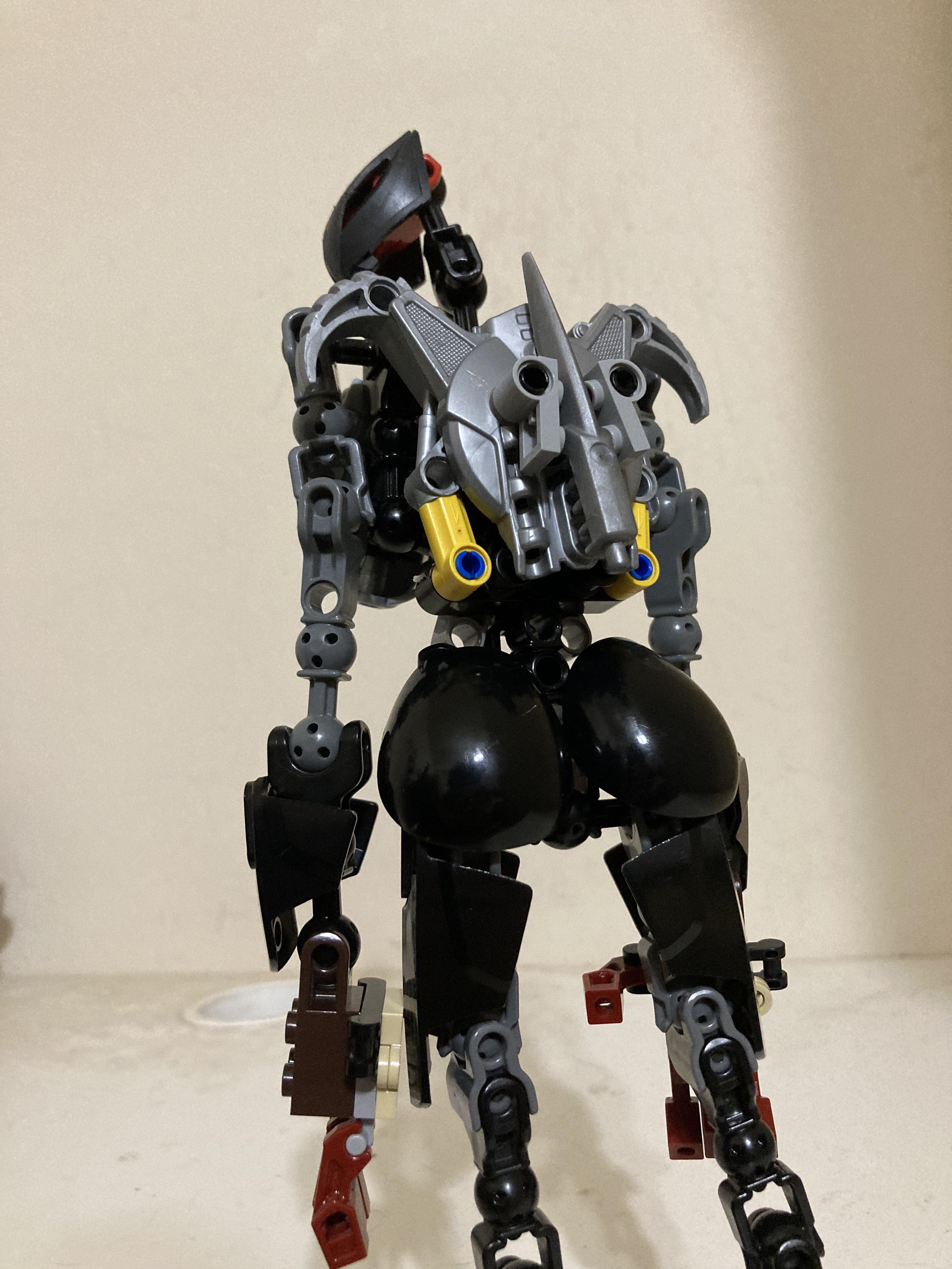 She kinda THICC tho | Scrolller