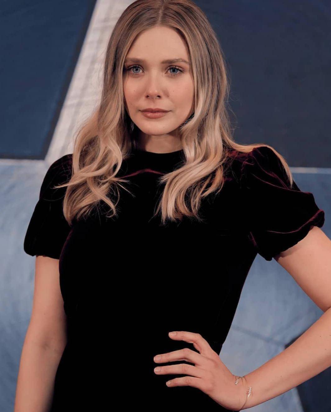 She looks absolutely stunning | Scrolller