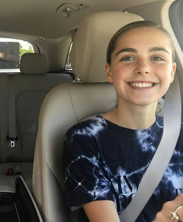 She makes me melt | Scrolller