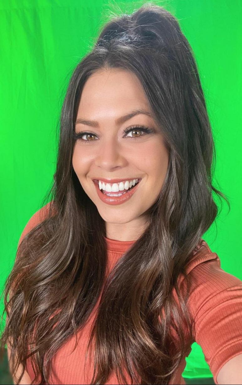 She Needs A Facial! 😍🤤🍆🍆🍆🥴💦 | Scrolller