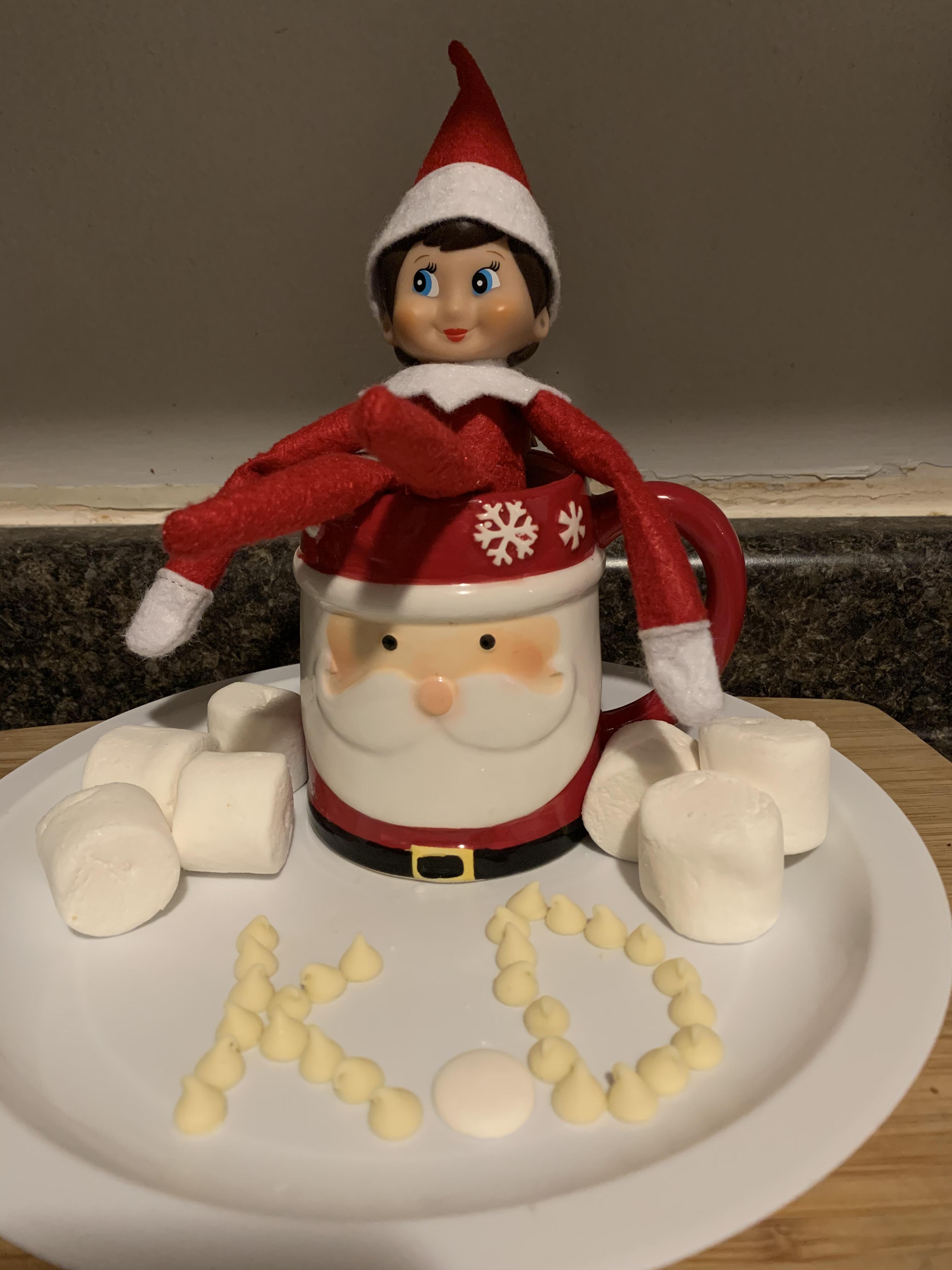 She’s back, Elfie strikes again | Scrolller