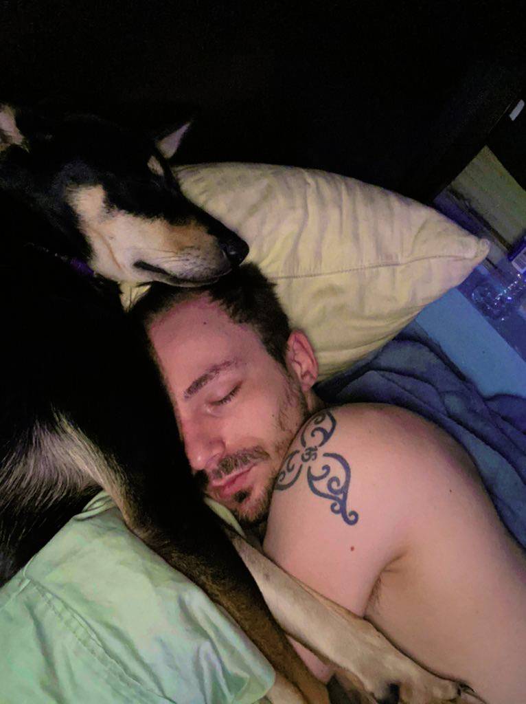 She’s daddys girl | Scrolller