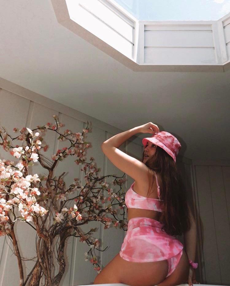 She’s gotten even thicker | Scrolller