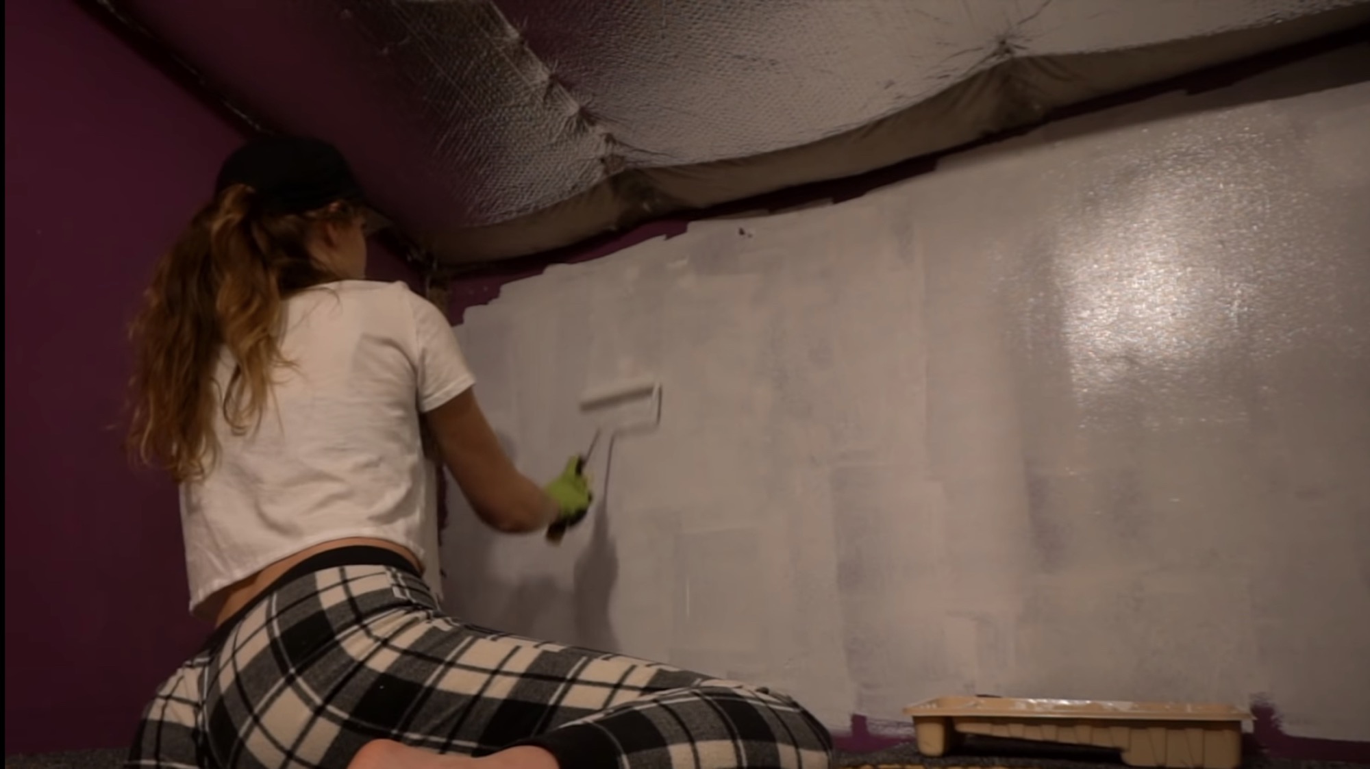 She’s knows what she’s doing | Scrolller