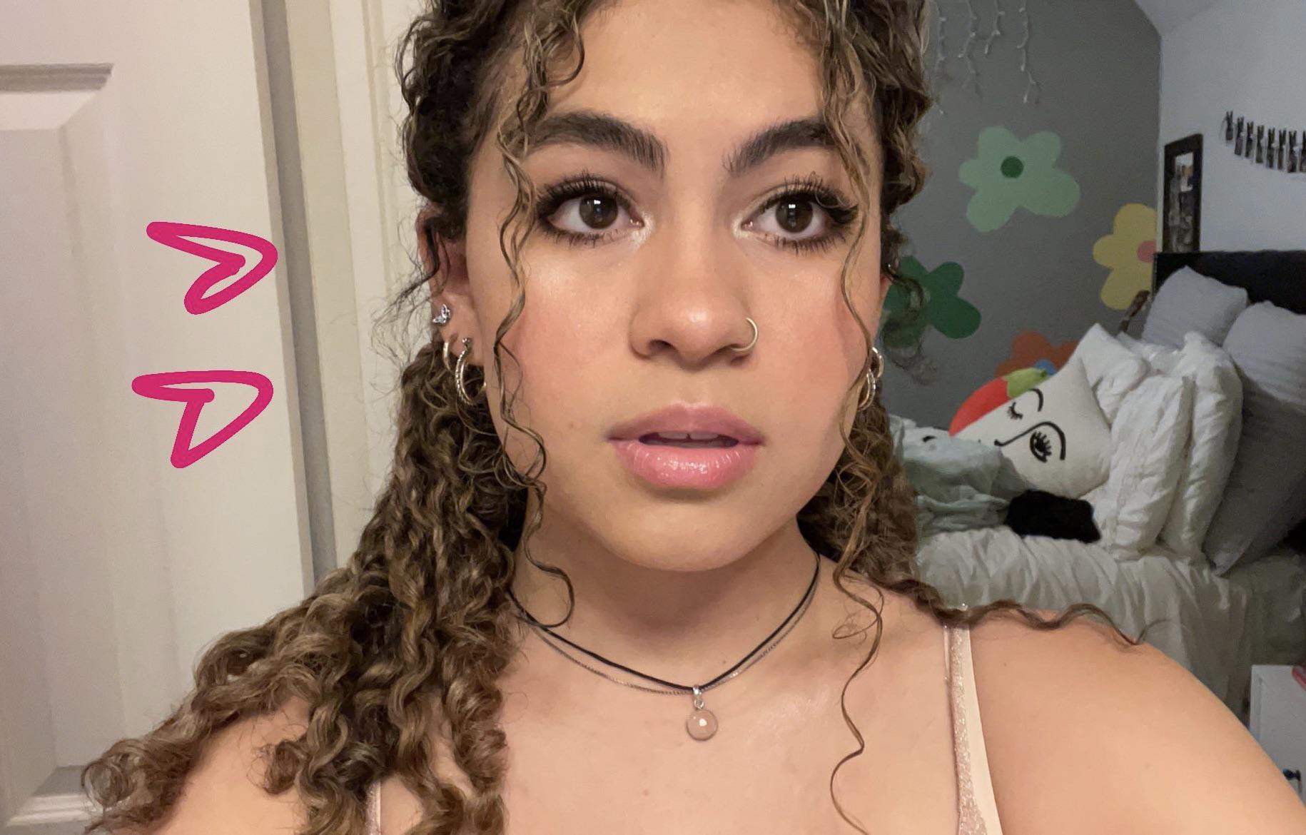 She’s So Pretty | Scrolller