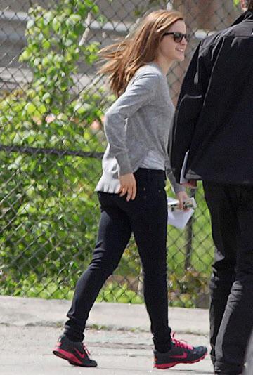 She works those jeans | Scrolller