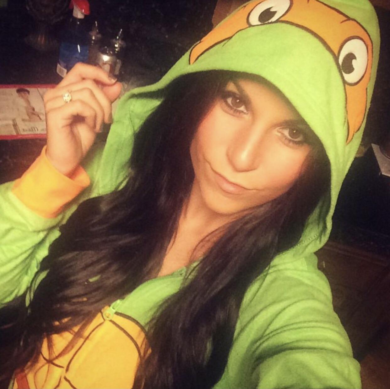 Shell Shocked | Scrolller