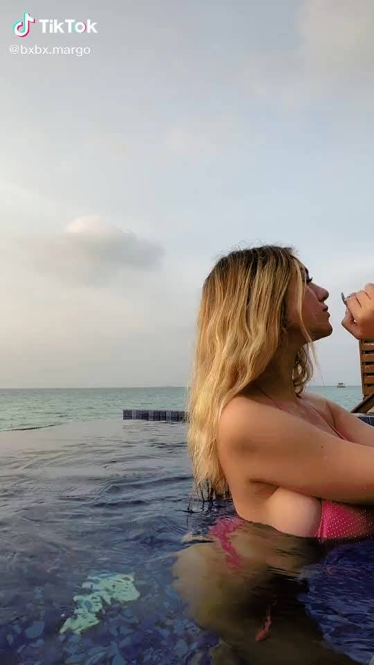 She's literal perfection | Scrolller