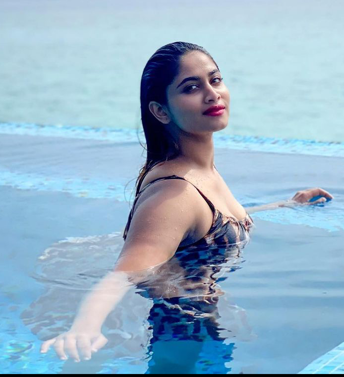 Shivani Narayanan | Scrolller