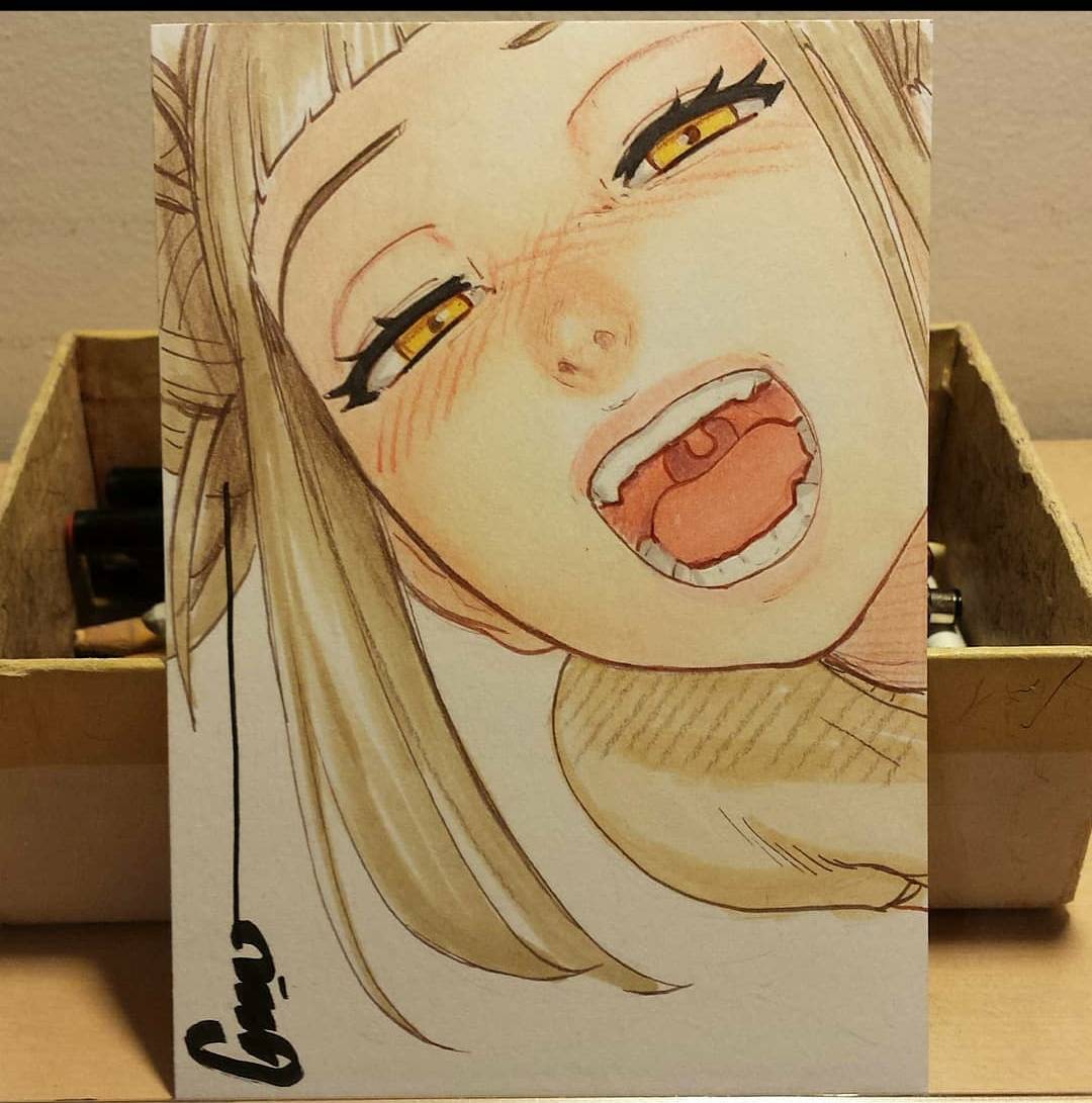 Showing off her chompers | Scrolller