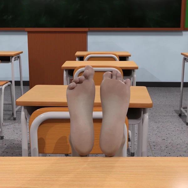 Showing off to her students | Scrolller