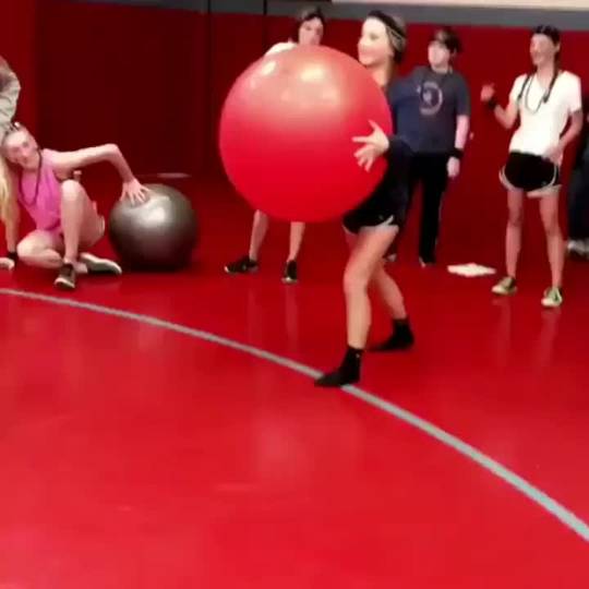 Shrimp balls | Scrolller