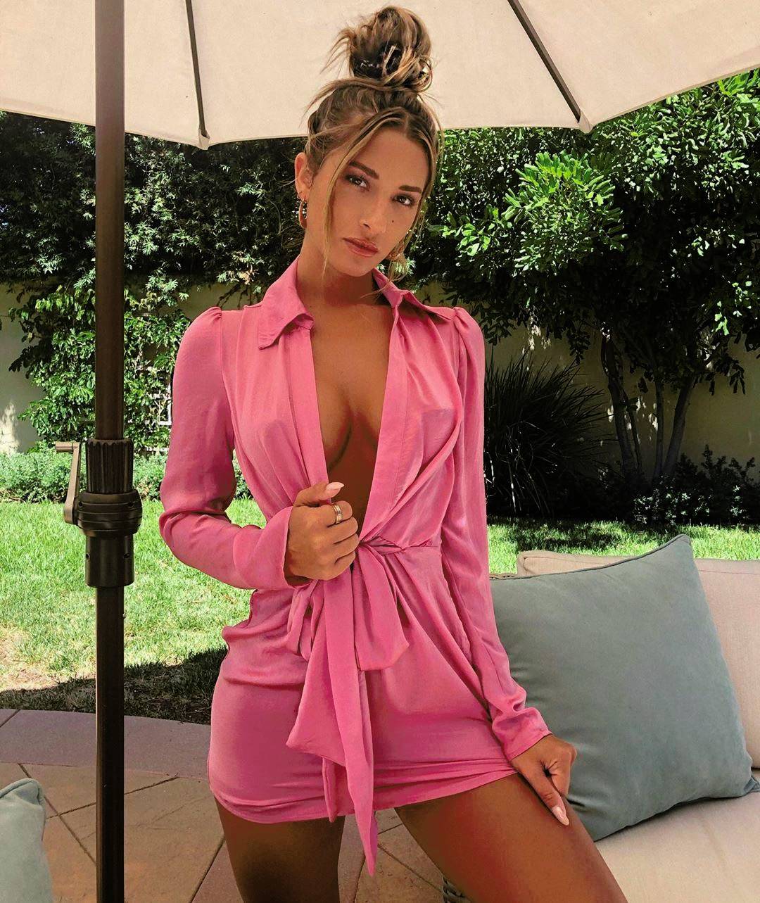 Sierra Skye | Scrolller