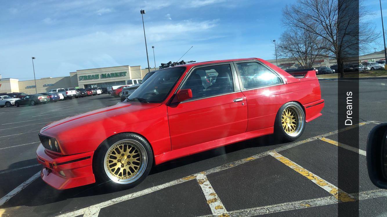 Simple, clean E30 M3 spotted in the wild. It’s not everyday you see your dream car. | Scrolller