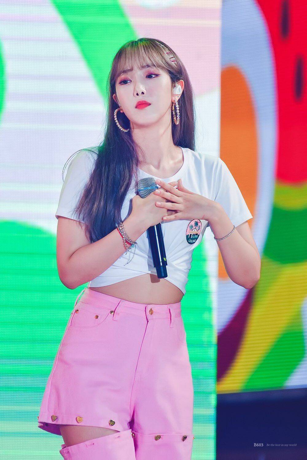 SinB | Scrolller