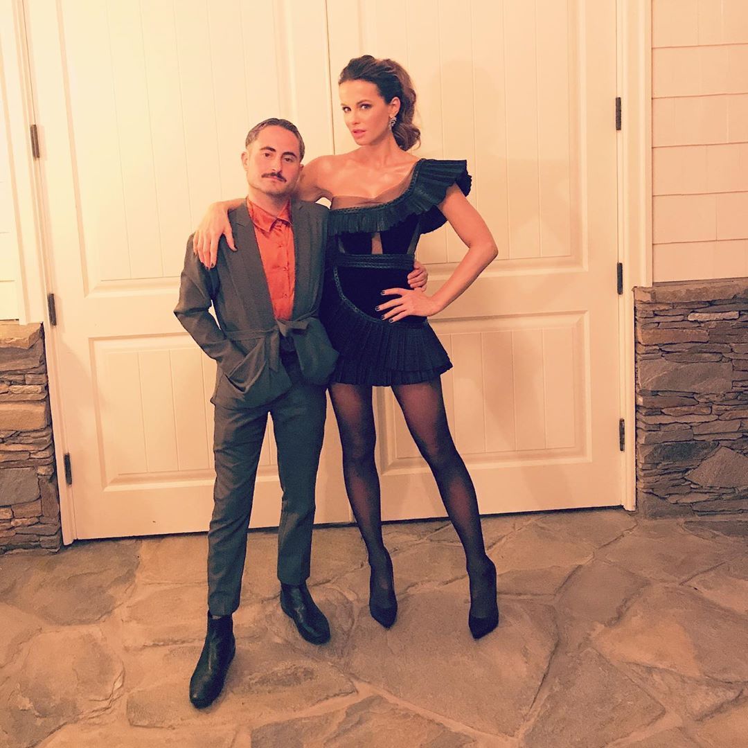 Size comparison | Scrolller