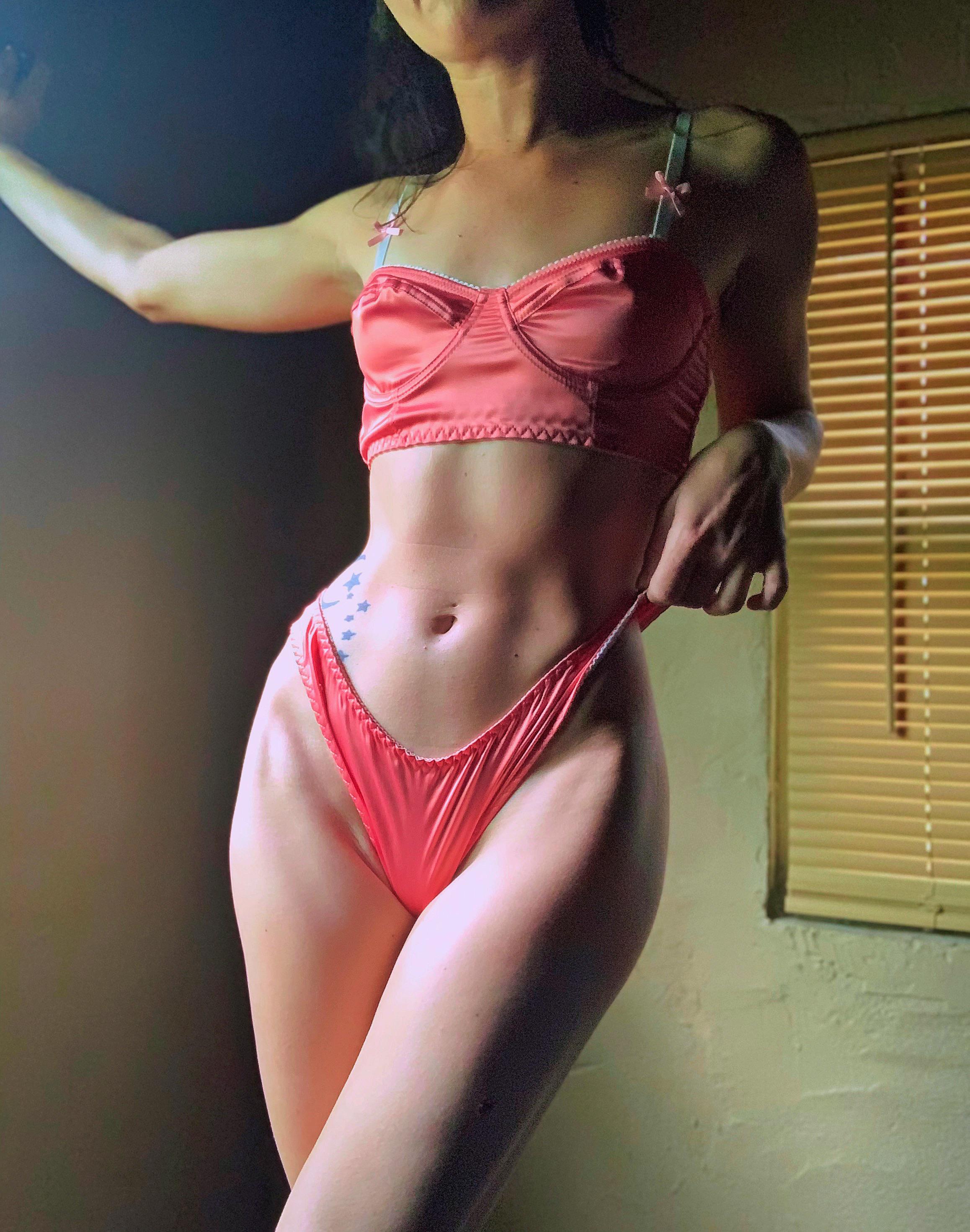 Long and lean | Scrolller