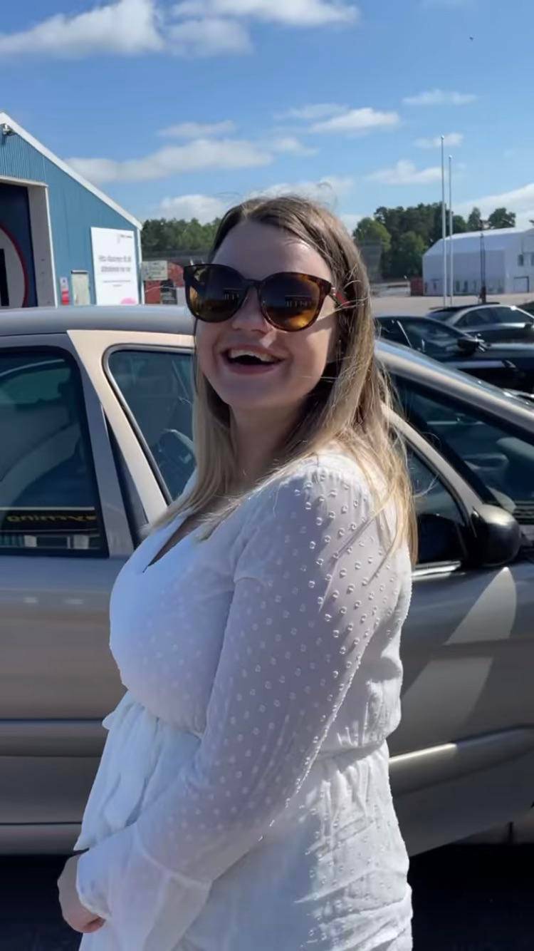 👄👄👄👅👅 skriv till mig för att snacka om jonna | Scrolller