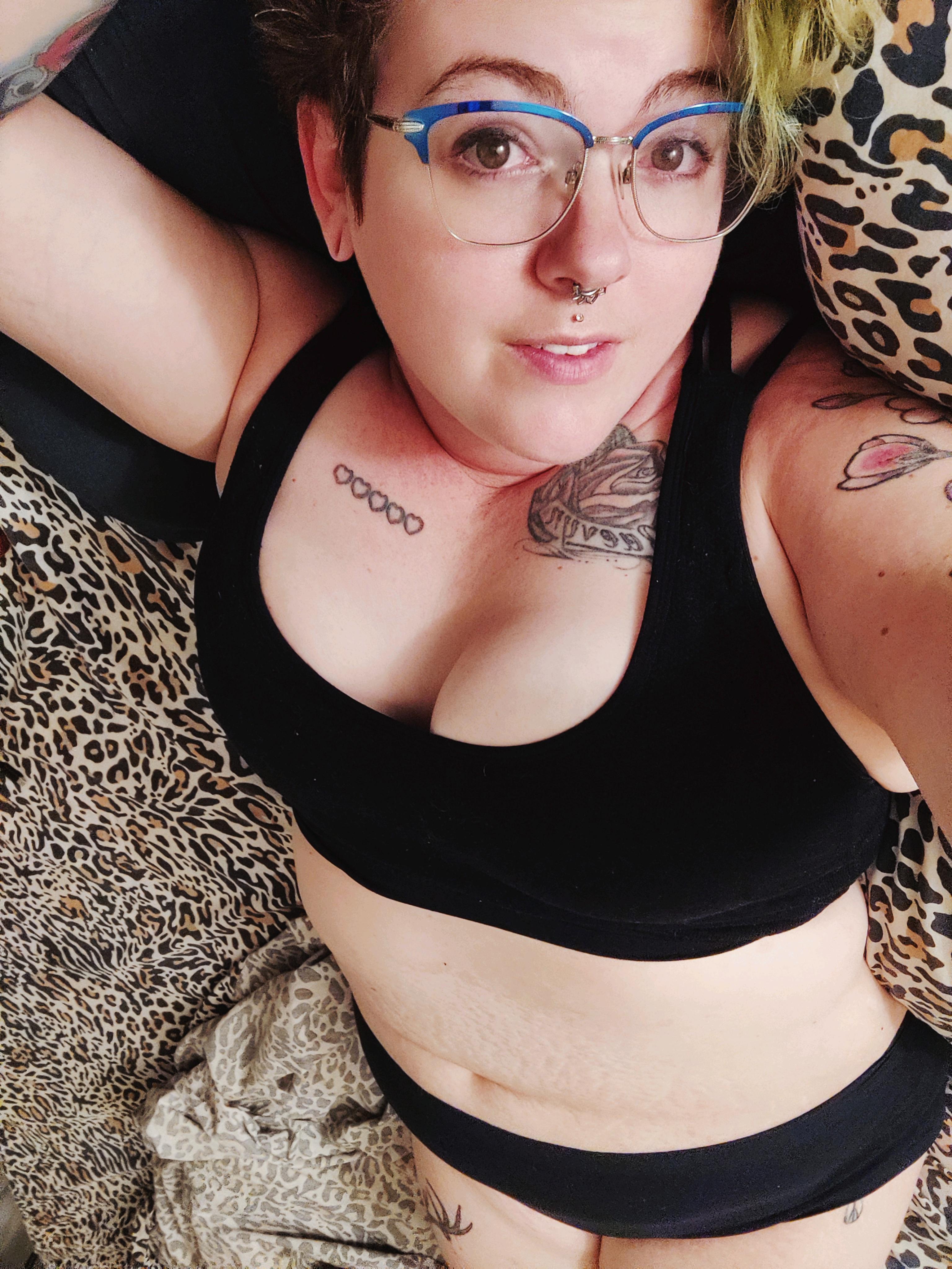 Sleep Sexy π Scrolller