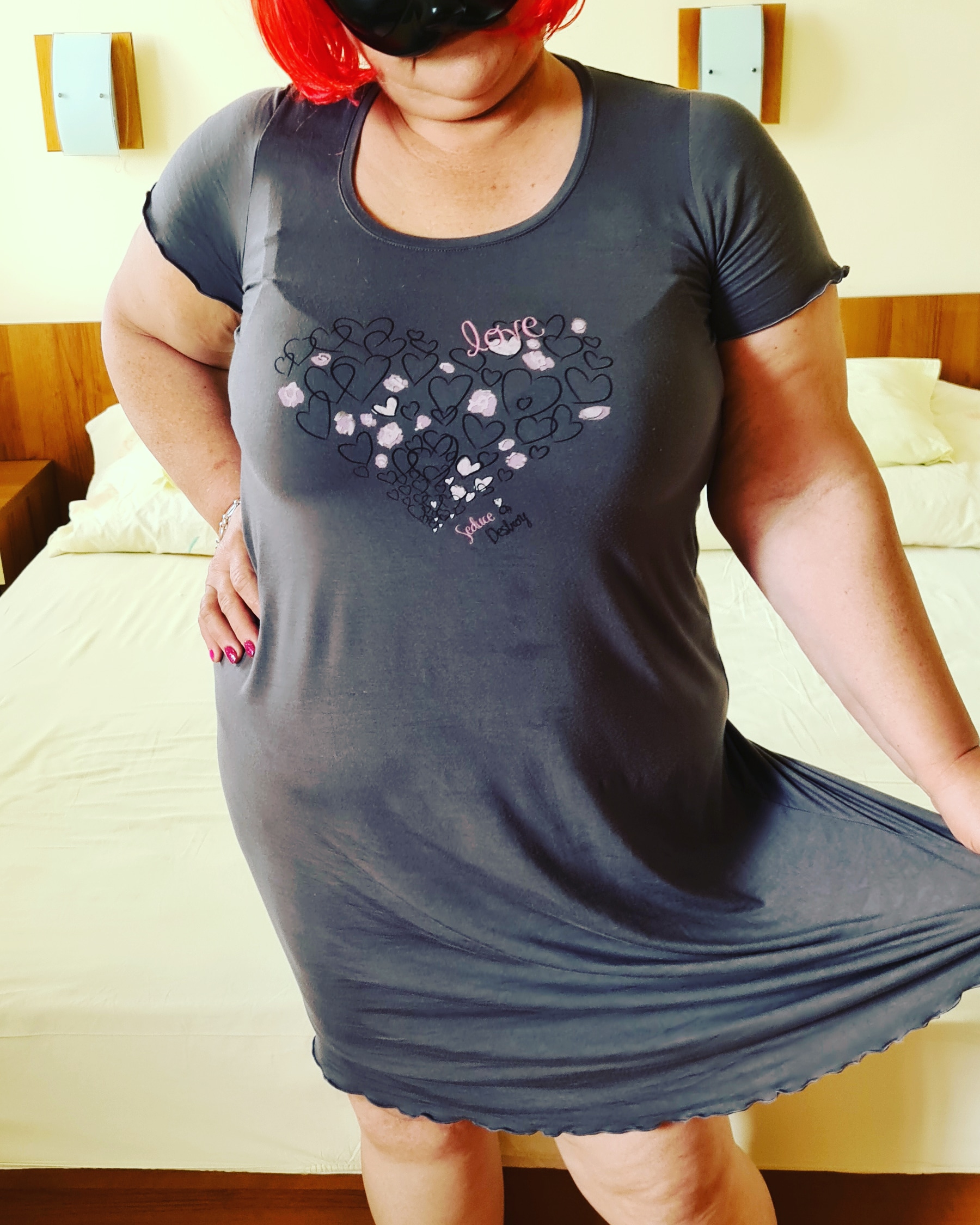 Grannies dress for sleep. | Scrolller