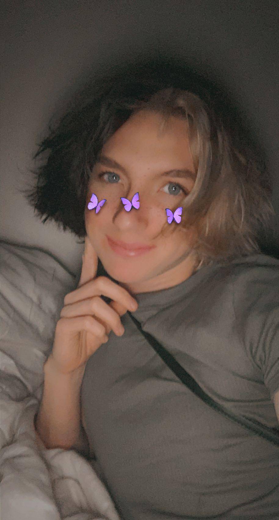 Sleepy but I wanted to do a quick post! | Scrolller