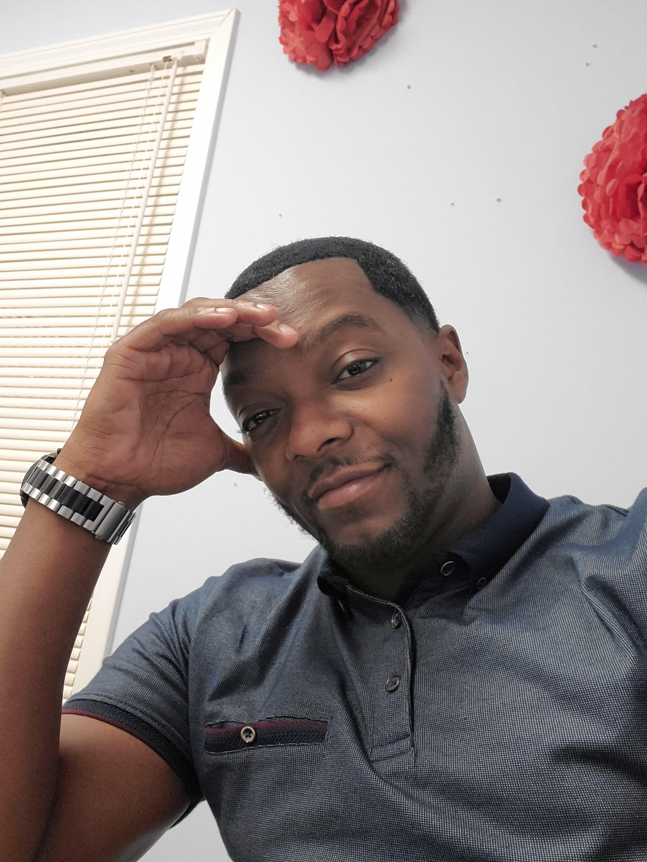 Slight headache but I'm here! | Scrolller