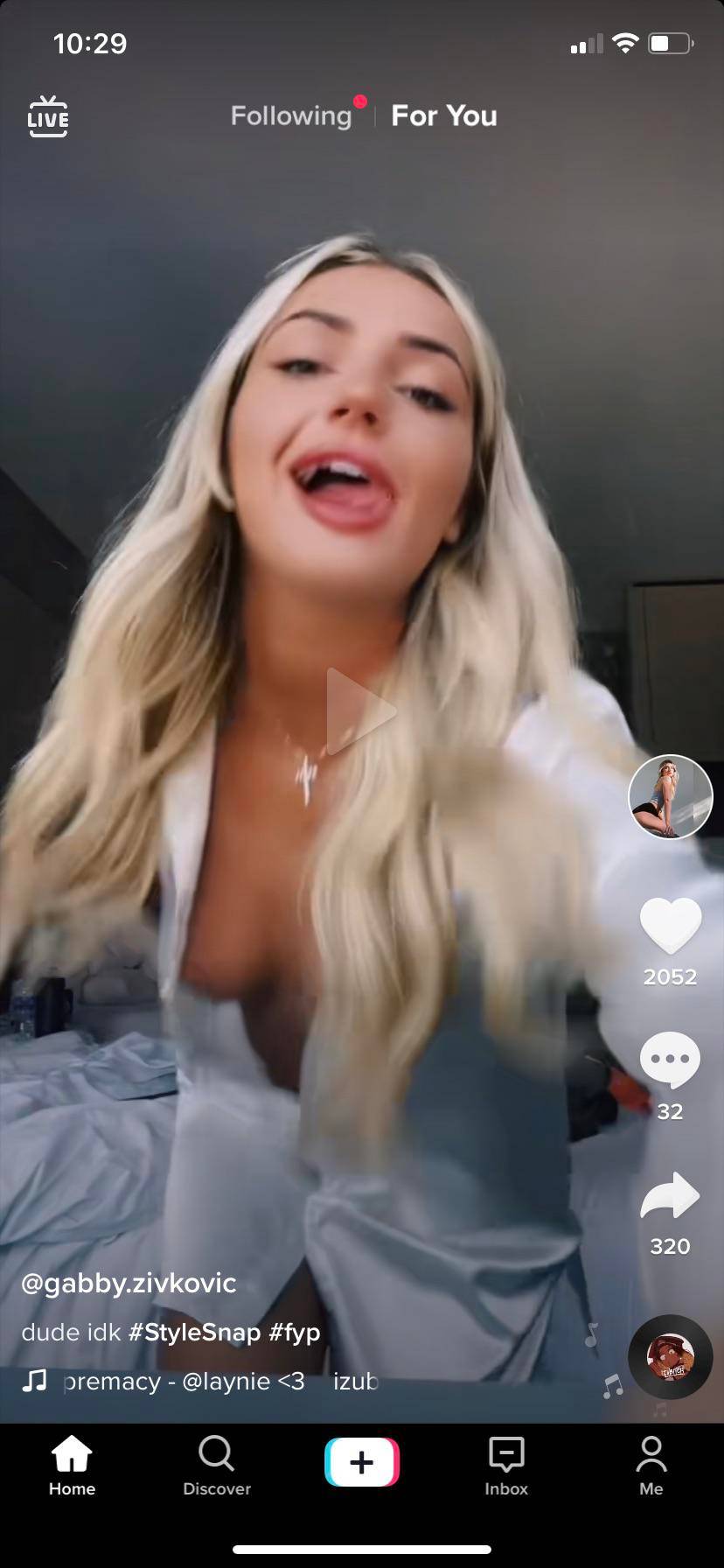 Slip she had multiple slips on live early too | Scrolller