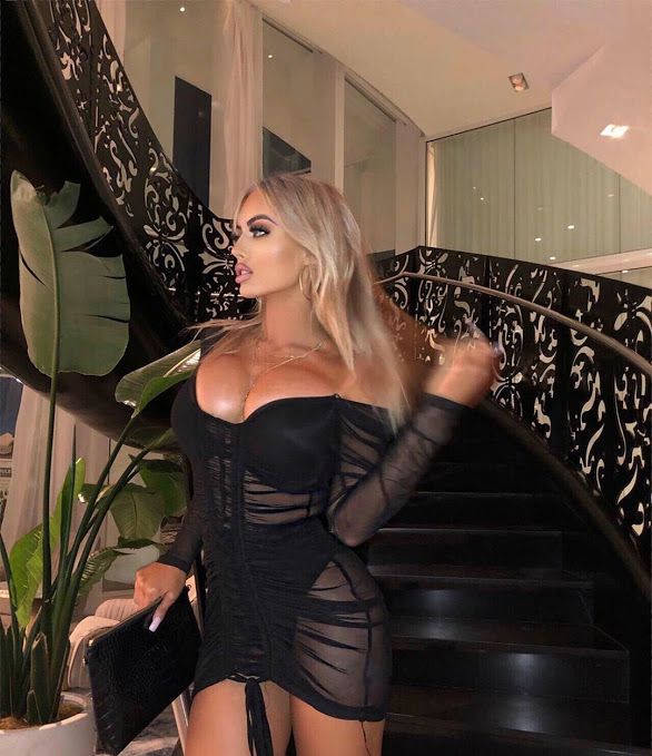 Smokeshow | Scrolller