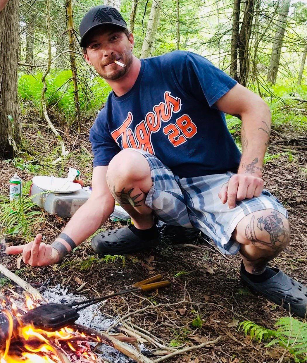 “Smokin redneck with attitude” ... | Scrolller