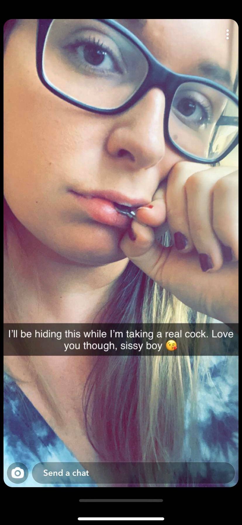 Snaps the sissy saved 😏 keeping him locked while I play is how he was meant to always be 🤷🏻‍♀️ ...