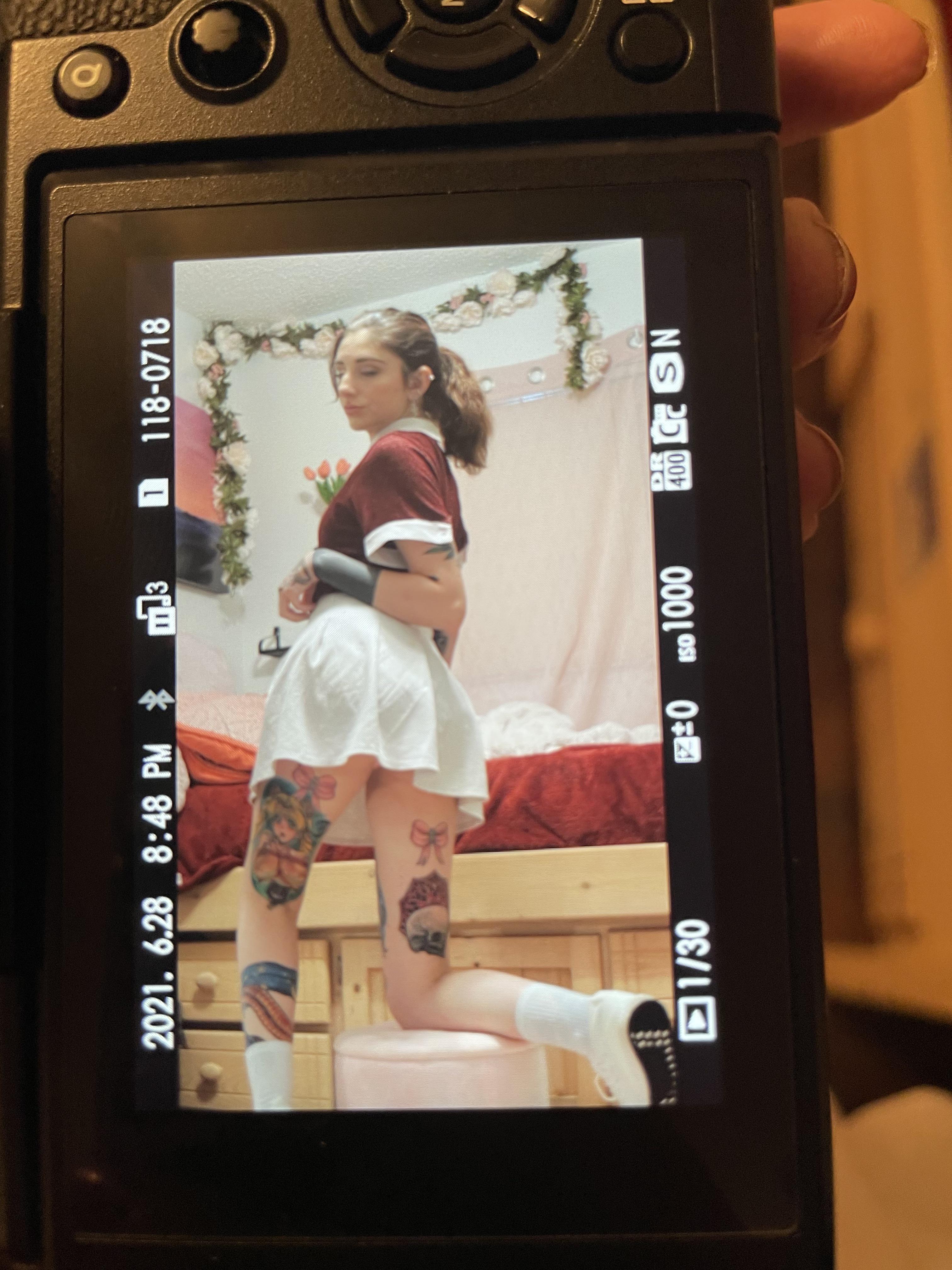 Sneak peak of this crazy awesome photo shoot | Scrolller