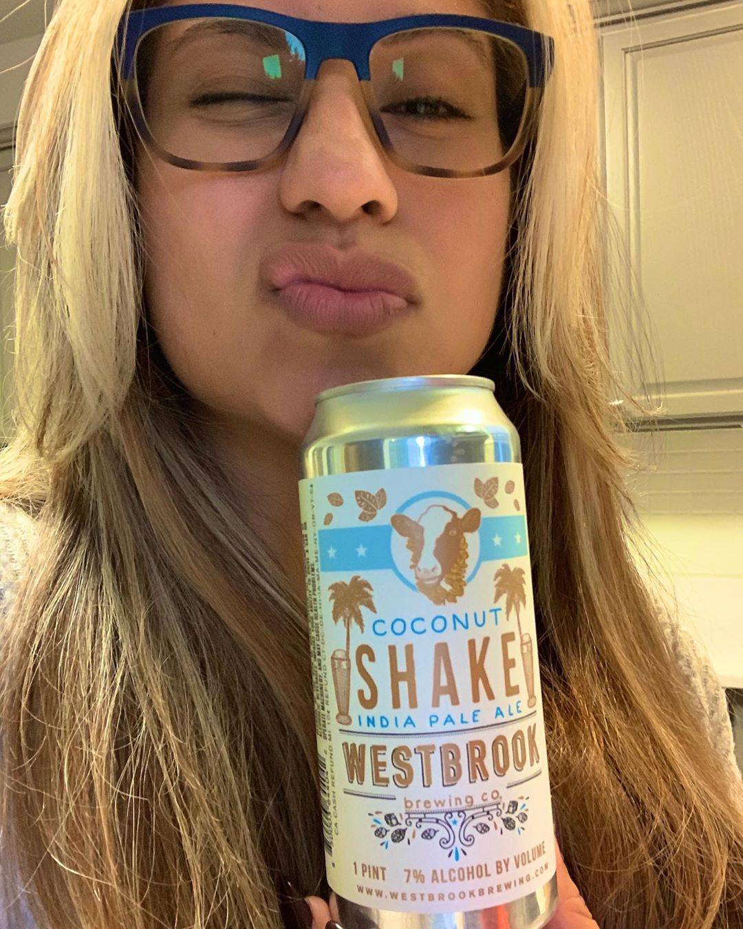 So cute.. follow her on IG: beer_chica | Scrolller