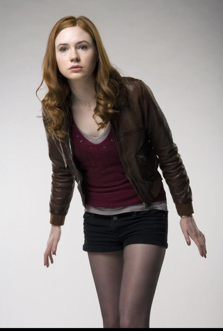 So horny for Karen Gillan | Scrolller