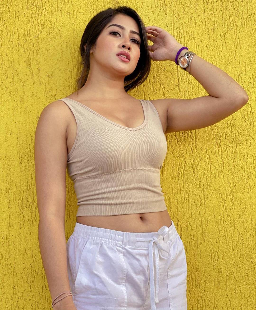 Sofia Ansari | Scrolller