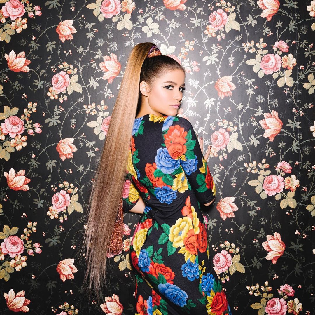 Sofia Reyes [irtr] | Scrolller