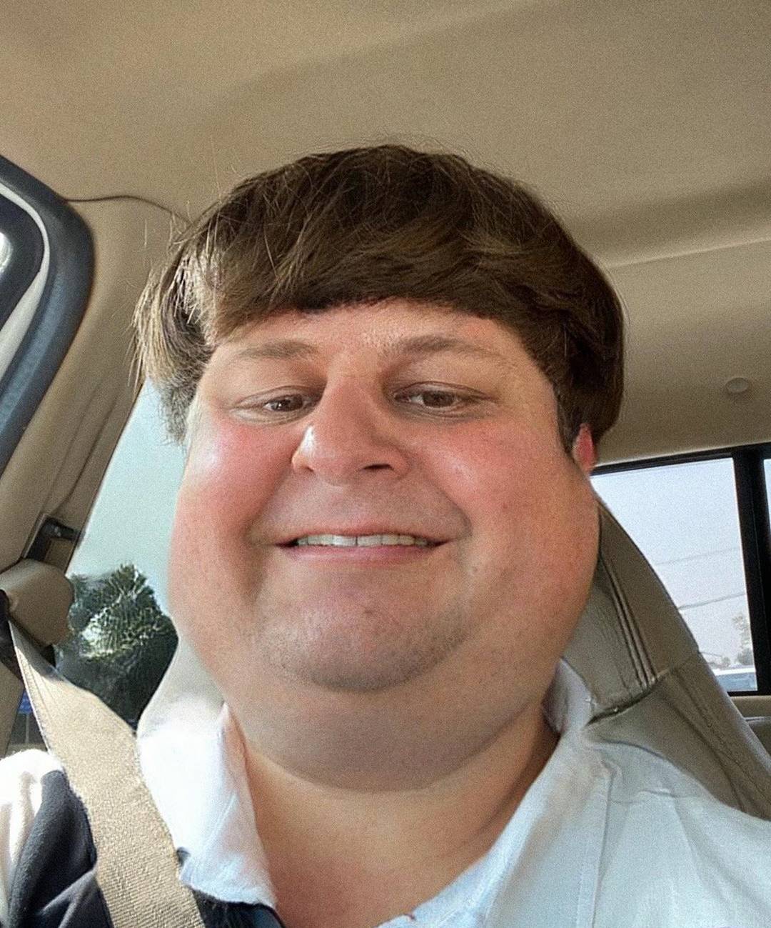 Someone's enjoying retirement | Scrolller