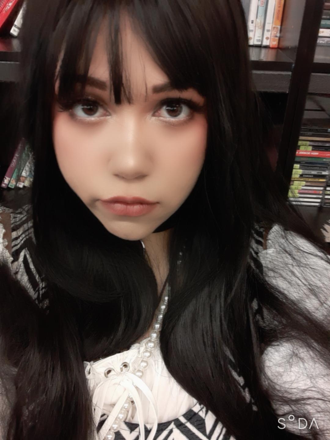 Sometimes I Look And Feel Cute Scrolller