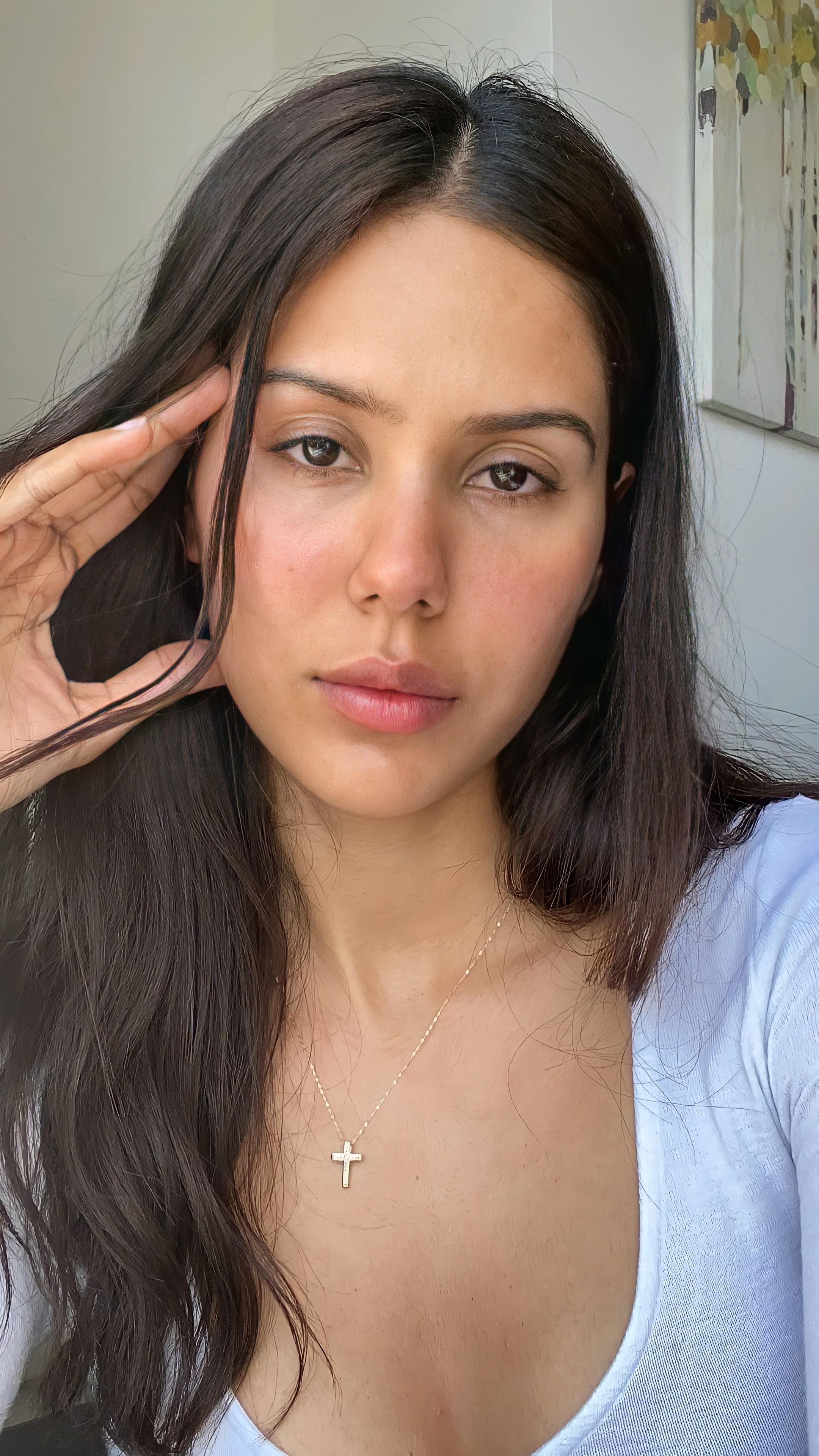 Sonam Bajwa - 4K/ENHANCED | Scrolller