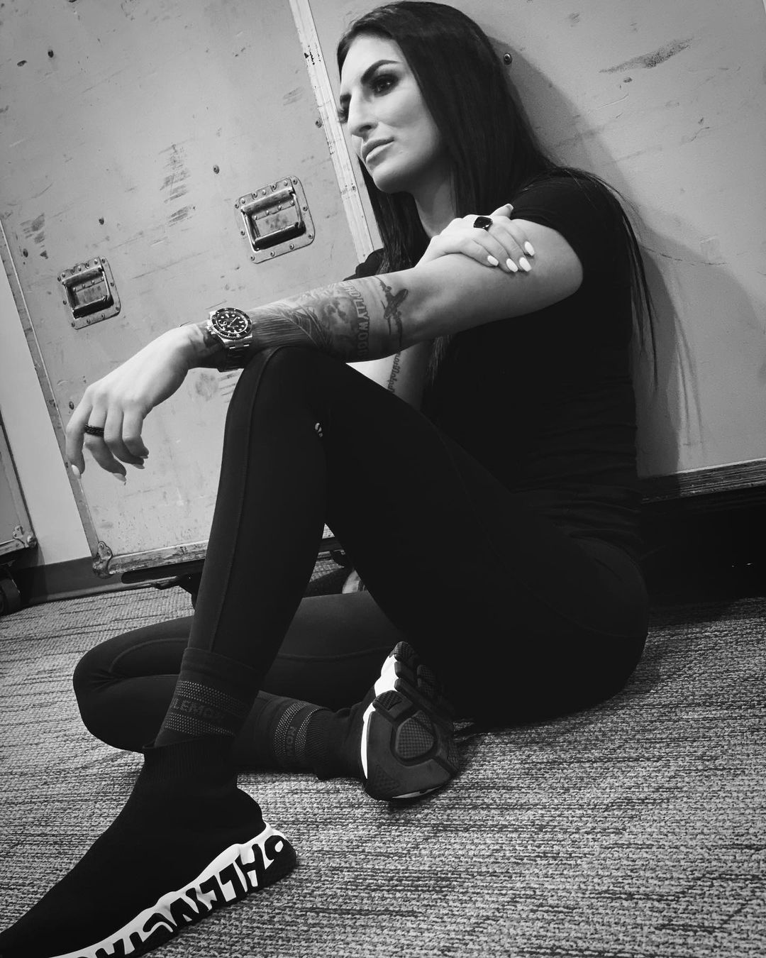 Sonya Deville | Scrolller