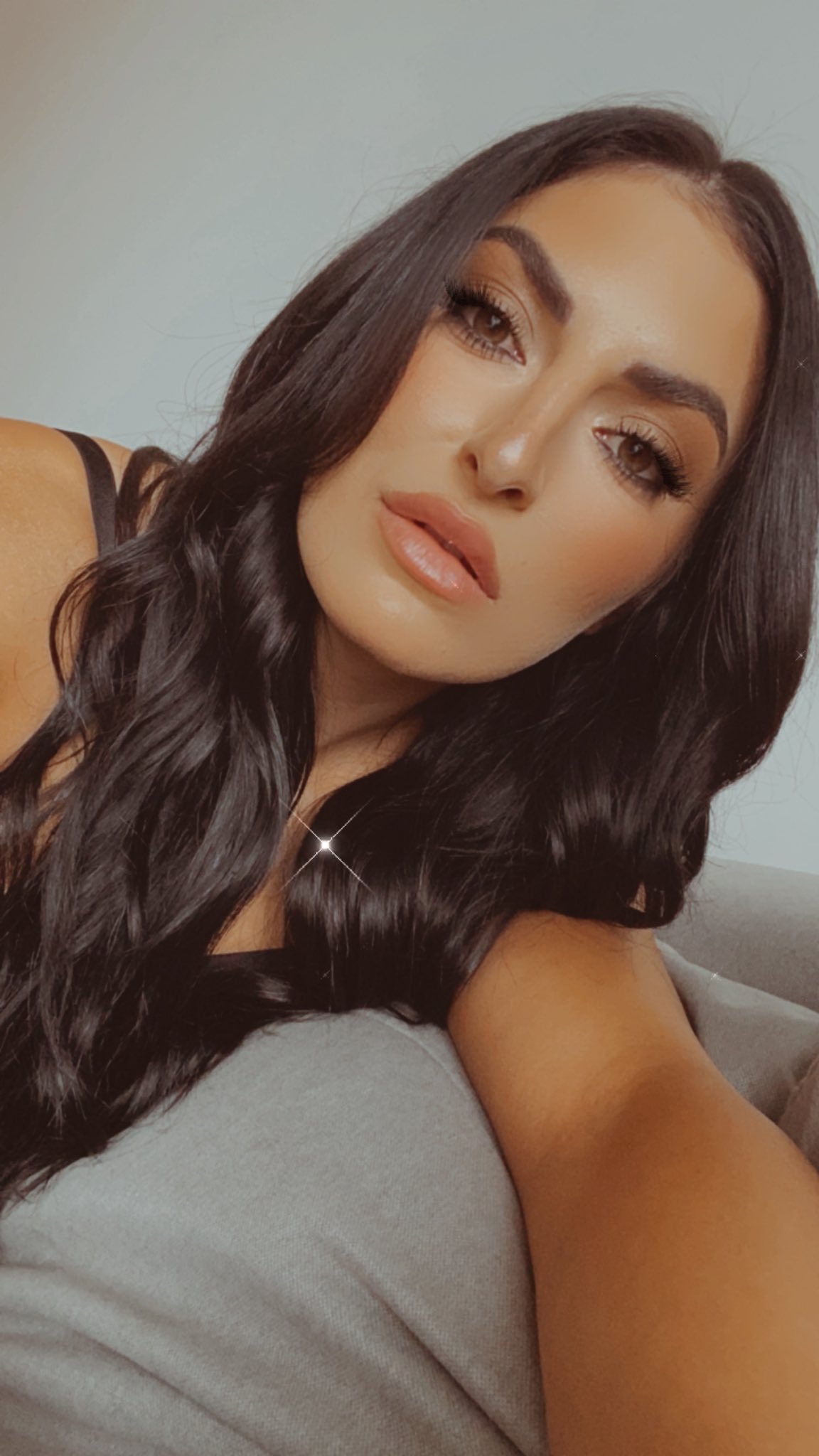Sonya Deville | Scrolller