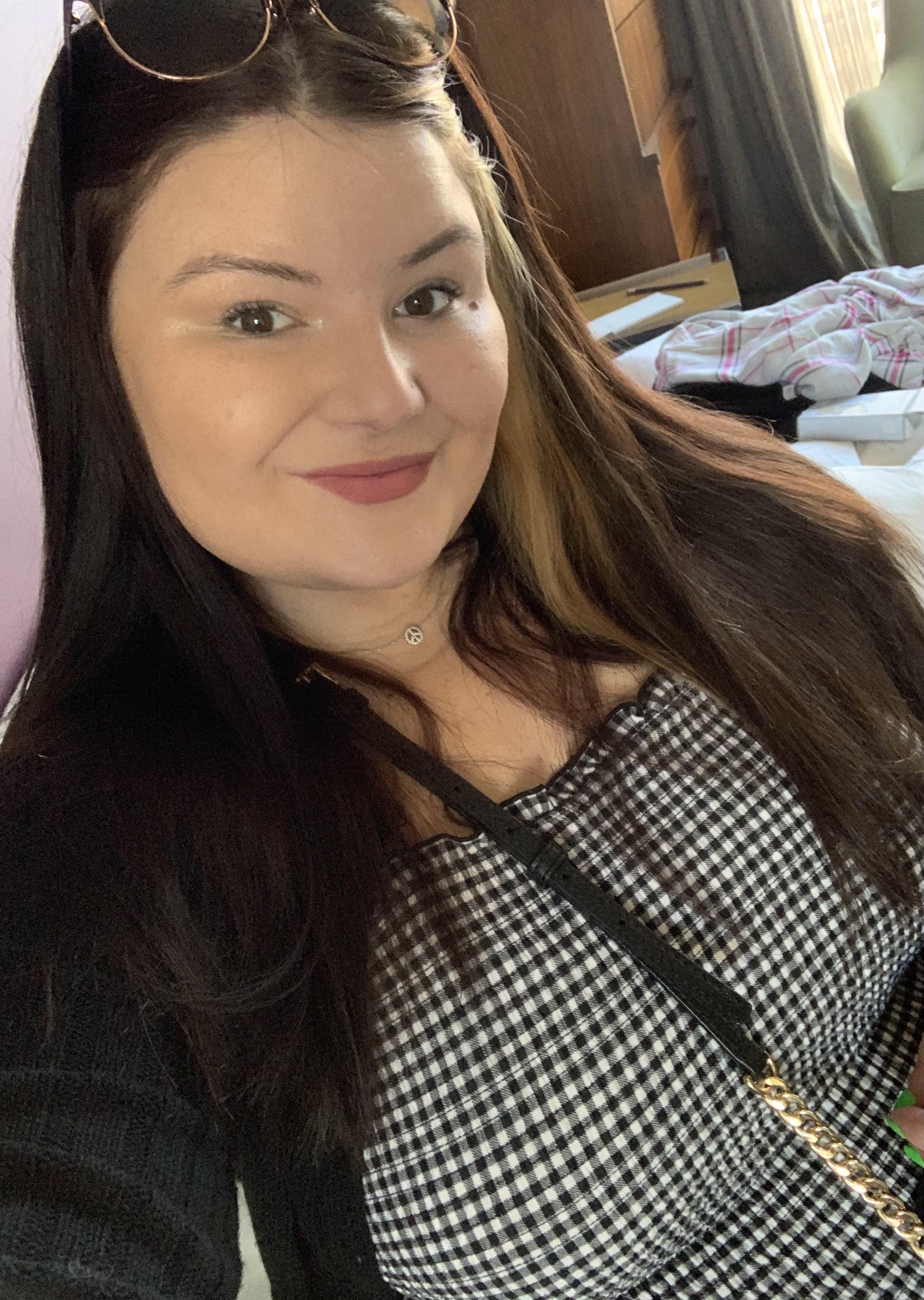 Sorta kinda felt pretty | Scrolller